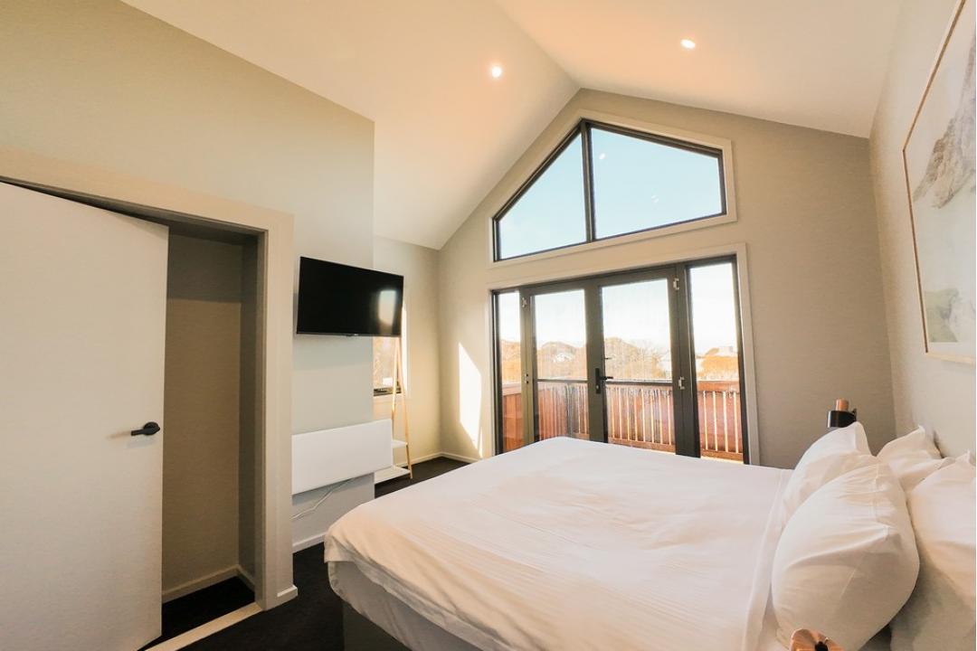 Dinner Plain Accommodation Official Site - The Staggerinn